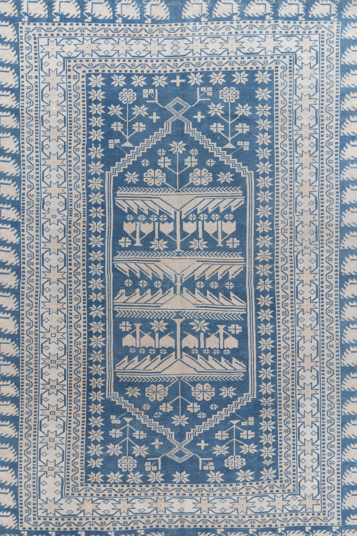 Heir Looms Rugs + Interiors